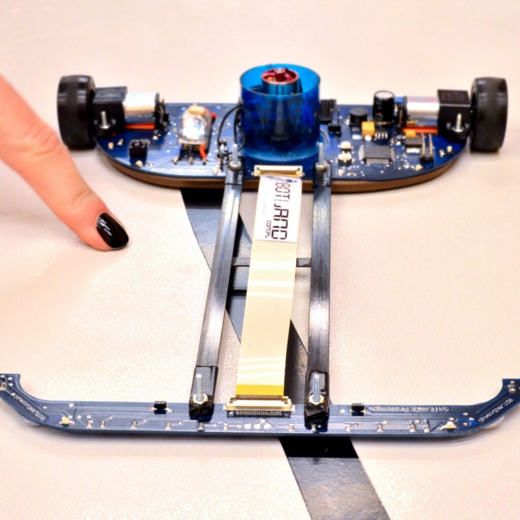 Tworzymy z Arduino. Budowa robota i pojazdu RC - Botland