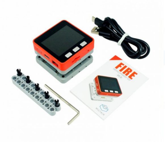 Powitanie na rynku. M5Stack Core – moduły prawdziwie kanapkowe - Botland