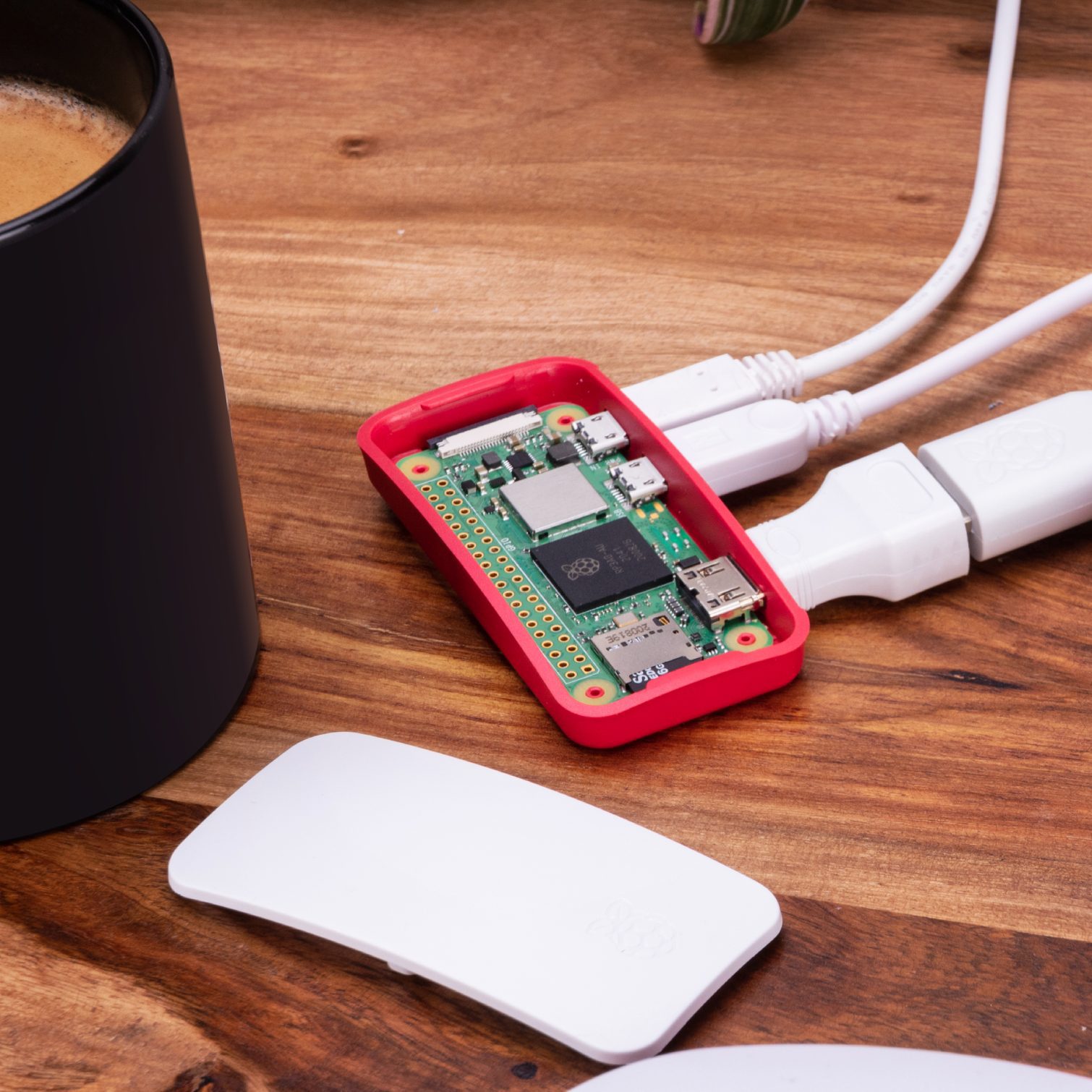 Premiera! Powrót Raspberry Pi Zero (2), a w ślad za nim akcesoria - Botland